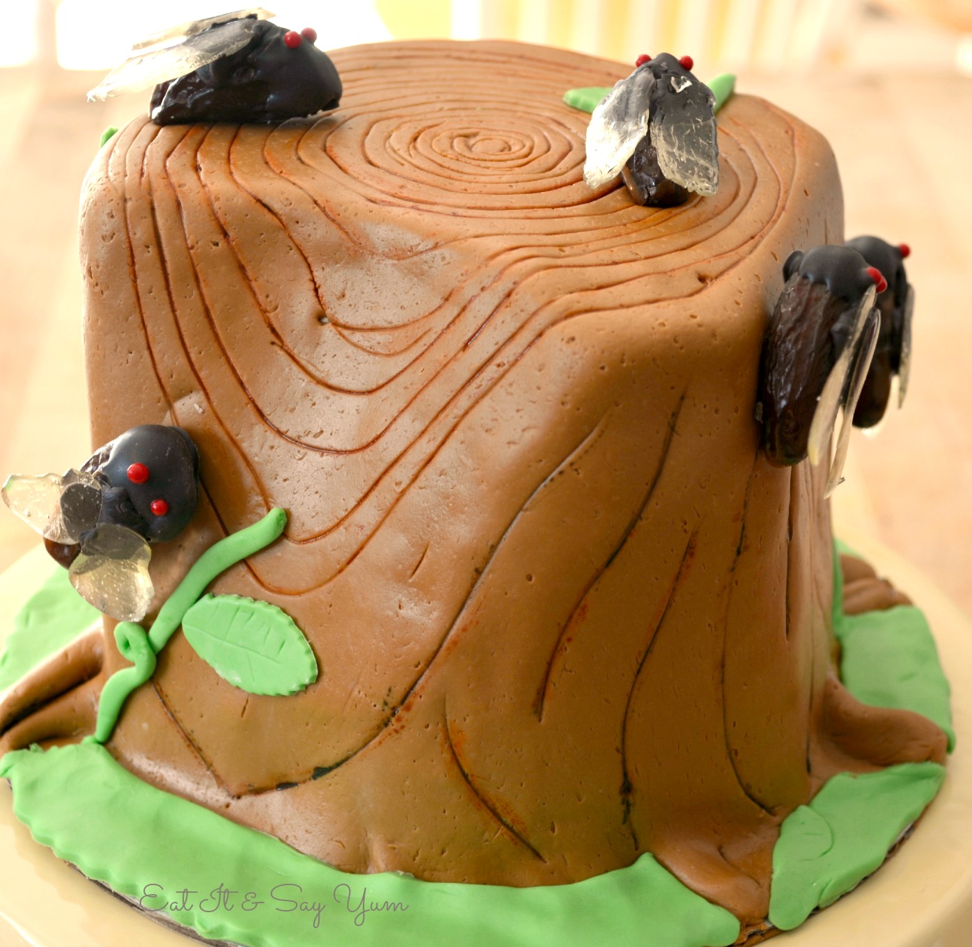 Cicada Invasion Cake | Eat It & Say Yum